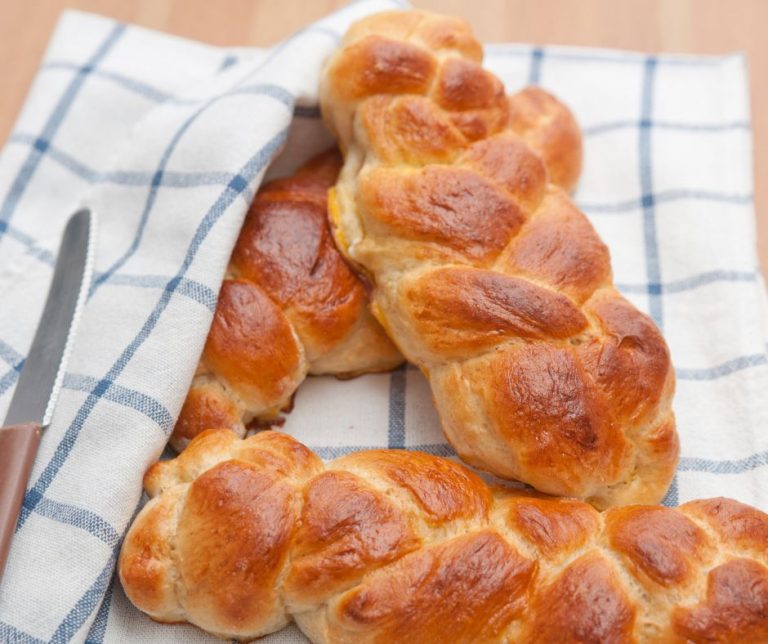 Pan de papa con puré de papas